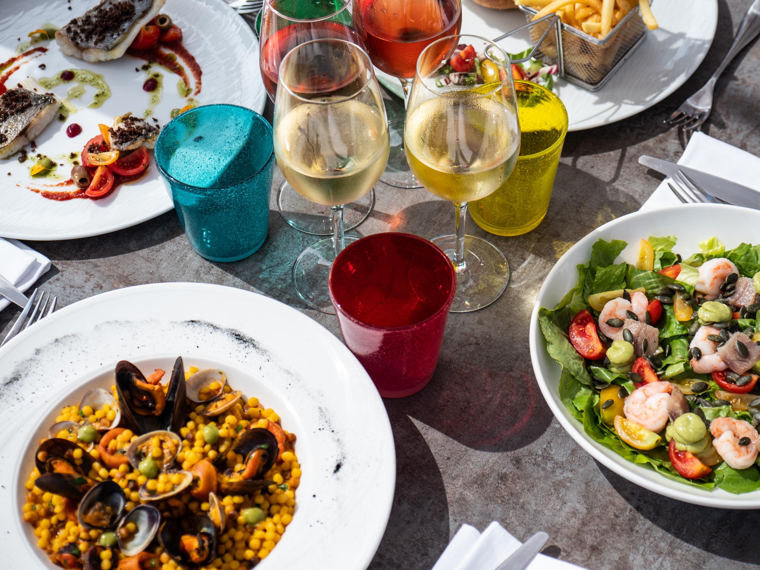 Mediterraneo: poolside restaurant in Villasimius | Almar Timi Ama