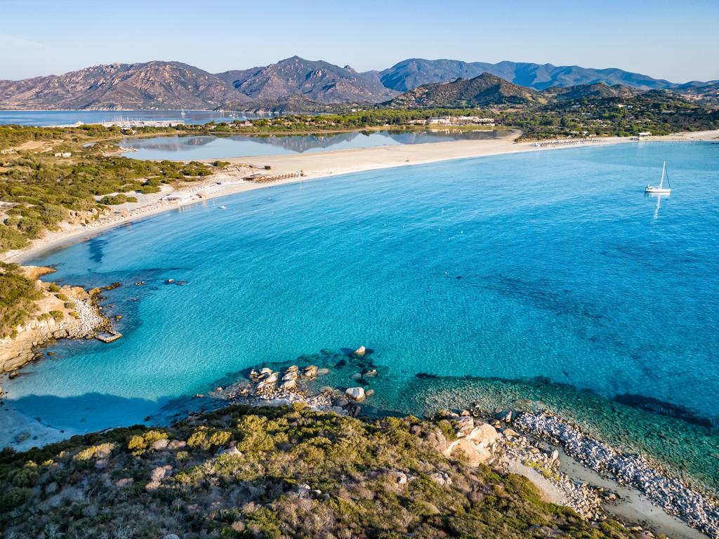 About the hotel: staff, mission, values, gallery | Almar Timi Ama